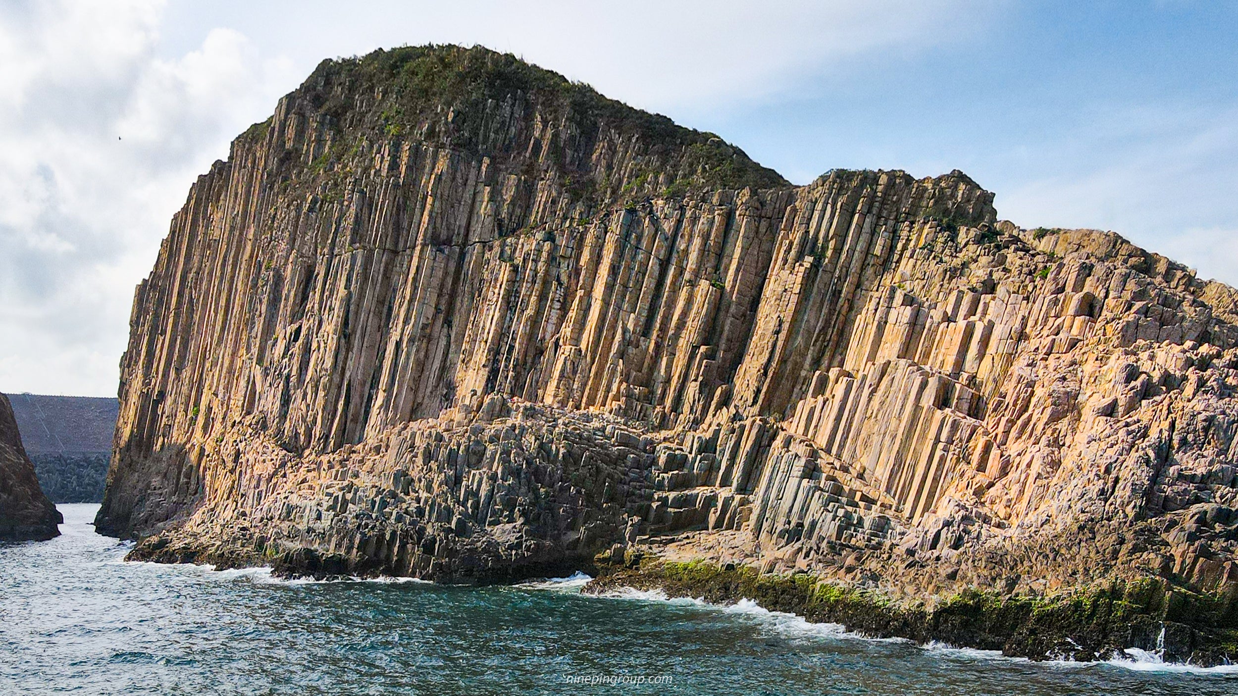 Sai Kung Volcanic Rock Region – Hong Kong Ninepin Group Guides