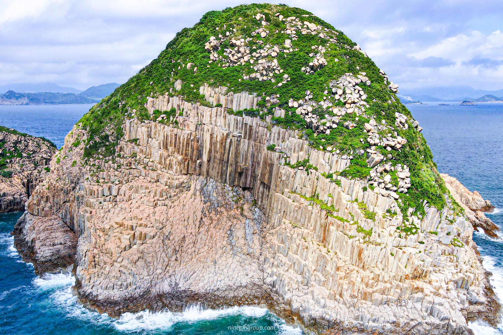 Sai Kung Volcanic Rock Region – Hong Kong Ninepin Group Guides